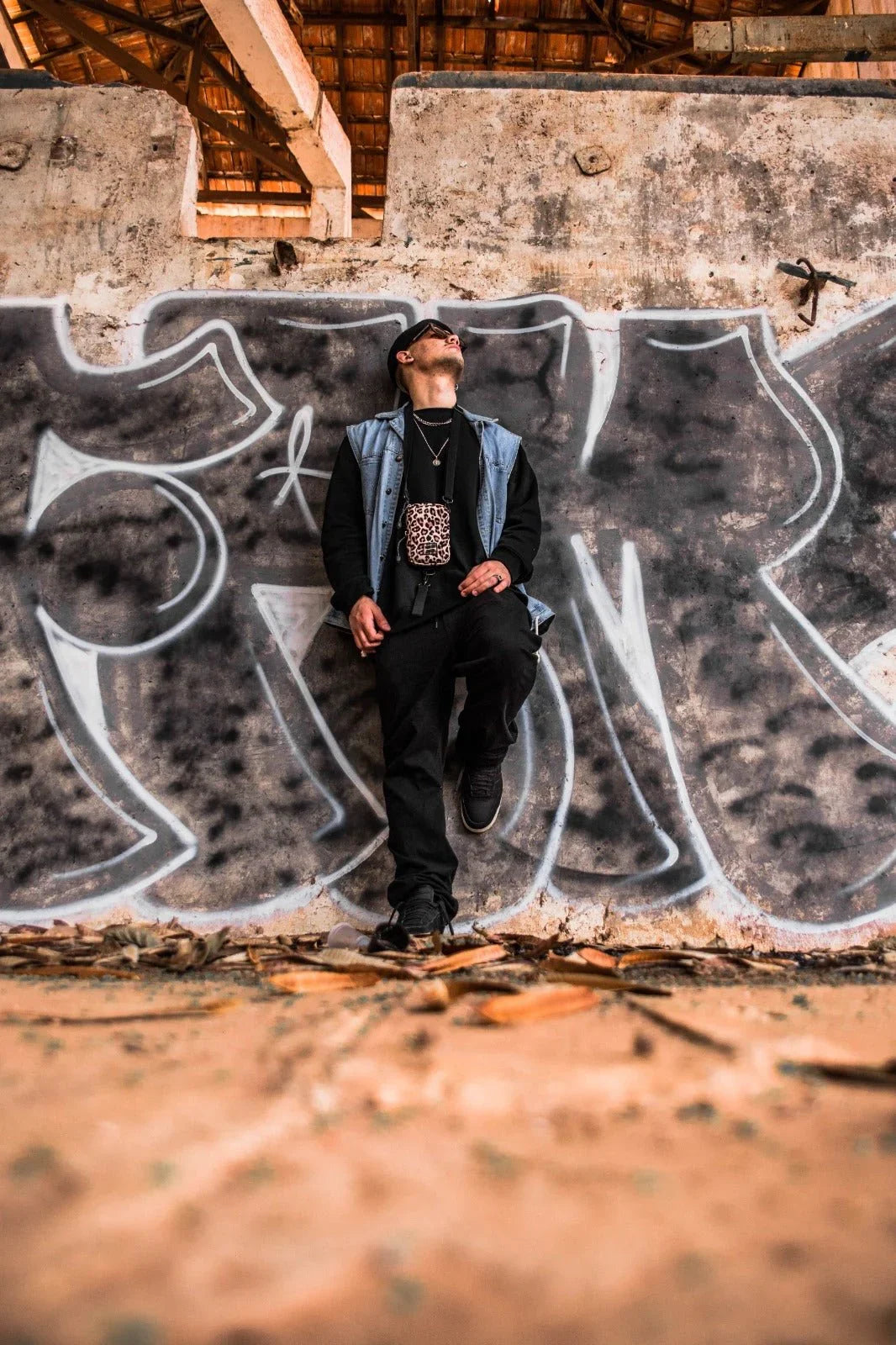 How to Mix and Match Funky Street Style Clothing: Creating Unique Outf ...